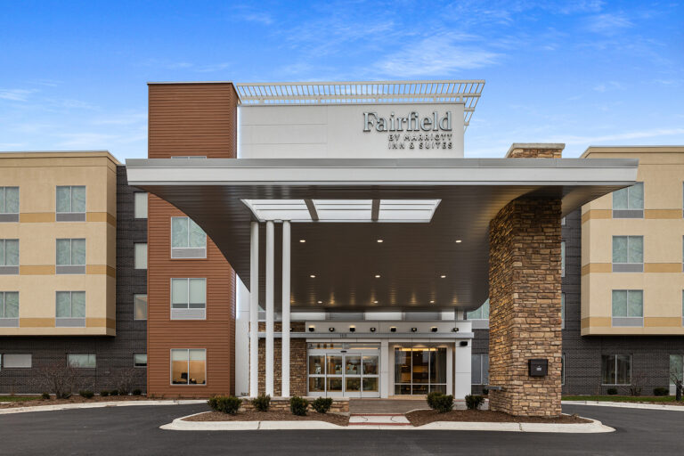 Fairfield Inn - Amber Pinnacle | Hospitality and Hotel Photography